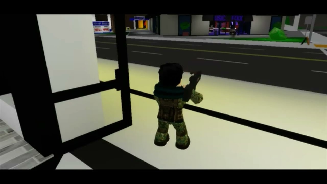 Brookhaven War Episode 1 (ft. @TrapsXP) - YouTube