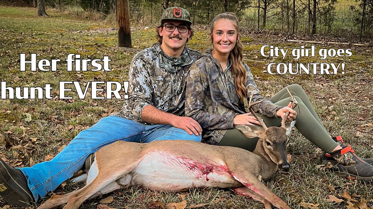Arkansas bow hunting!! Girl shoots her first deer!! IT HAPPENED SO FAST ...