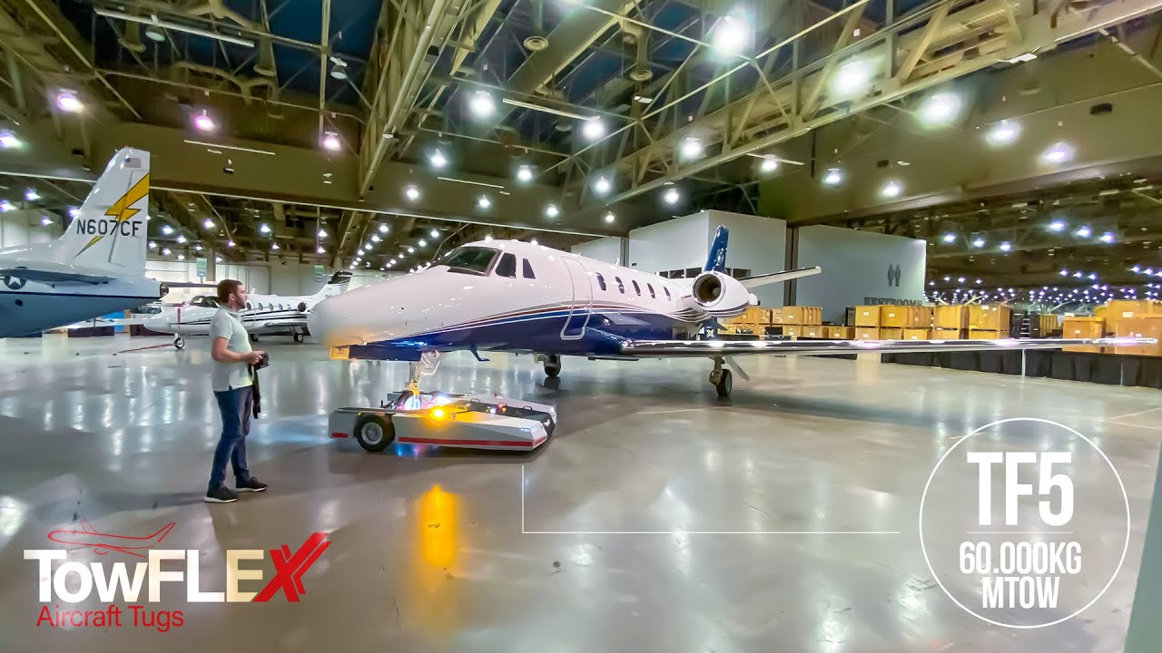 Towflexx TF5 - Cessna Citation XLS | easy to use Aircraft Tug - YouTube