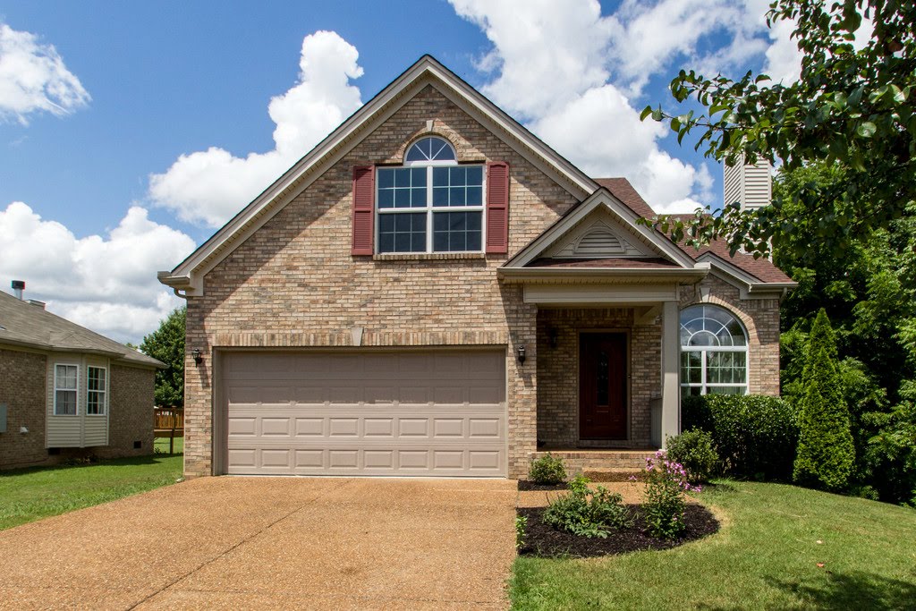 8009 Boone Trace Nashville TN 37221 - YouTube