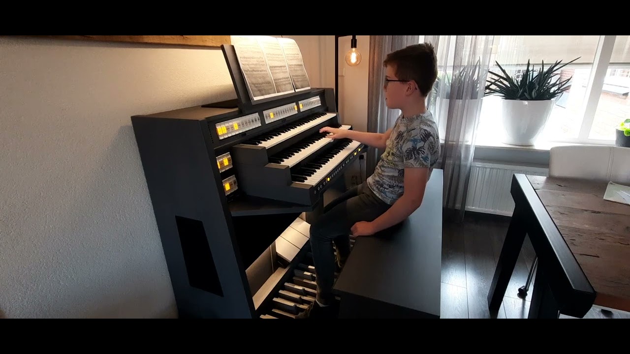 •Luc Budding• Koraal uit Cantate BWV 22 "Er tödt uns durch dein Güte" - YouTube