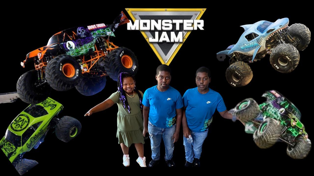 Monster Jam Milwaukee 2021 |SUNDAY FUNDAY| #monsterjam - YouTube