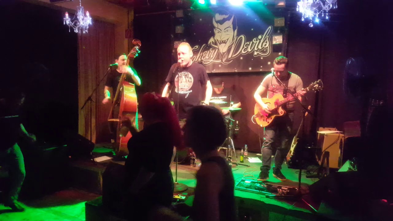 Chevy Devils - Greensleeves - 2018-12-01 - YouTube