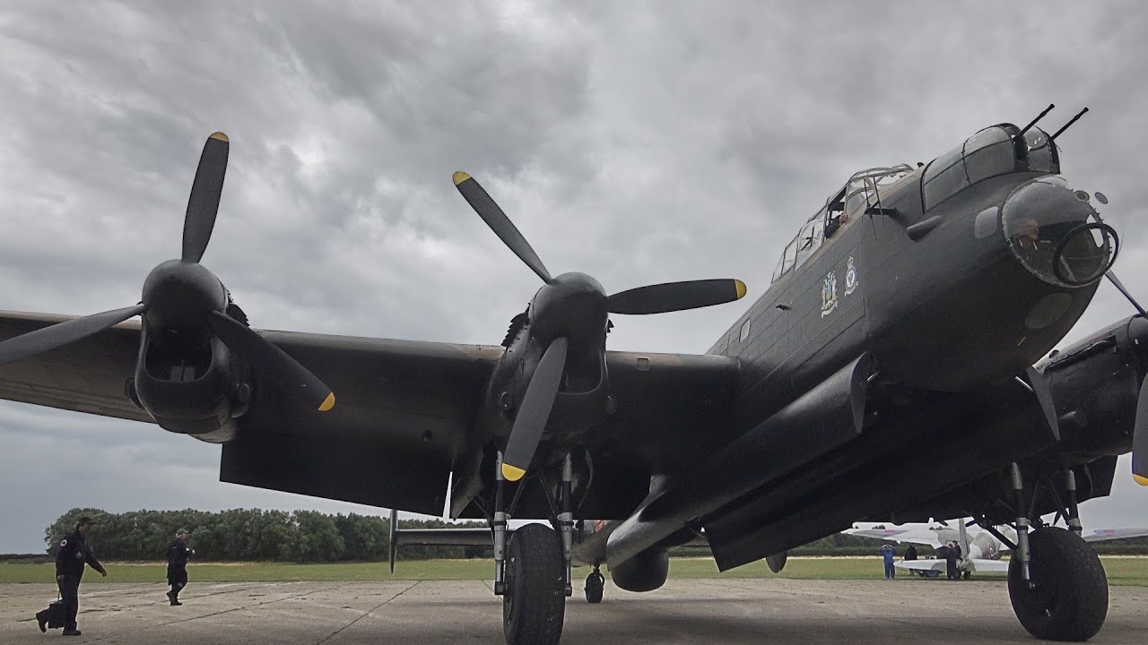 Clipped Wing Avro Lancaster Bomber NX611 - Returning From Taxi Run ...