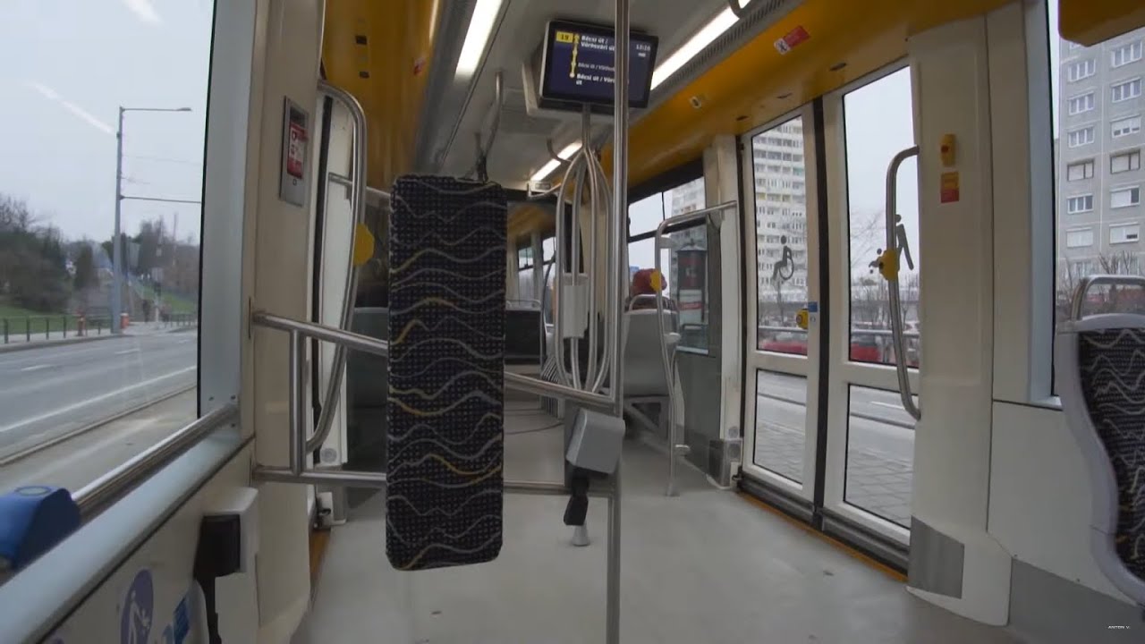 Hungary, Budapest, tram 19 ride to Bécsi út / Vörösvári út - YouTube