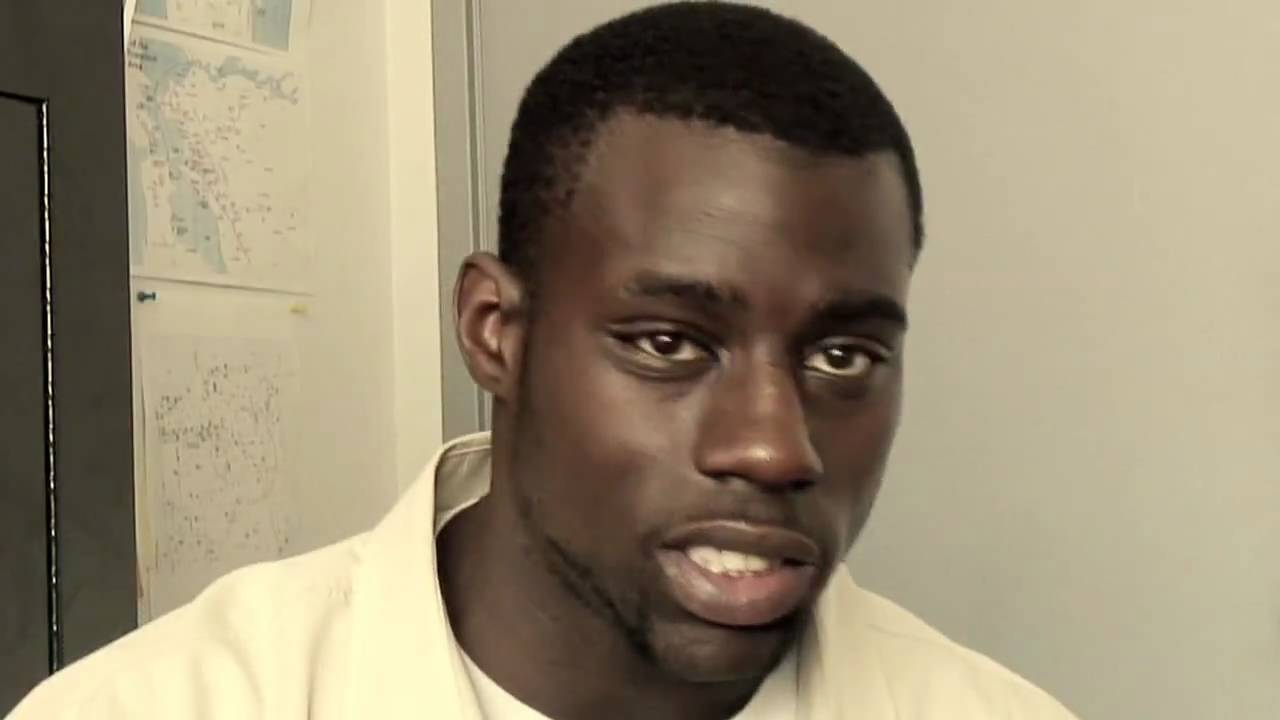 Hustling in the Streets - YouTube