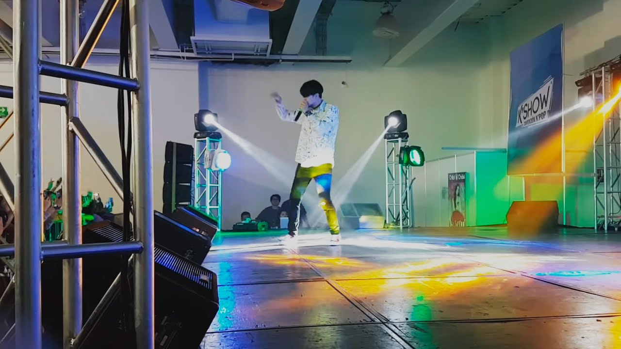 Monster (EXO) - Live in Ciudad de México 2018 - YouTube