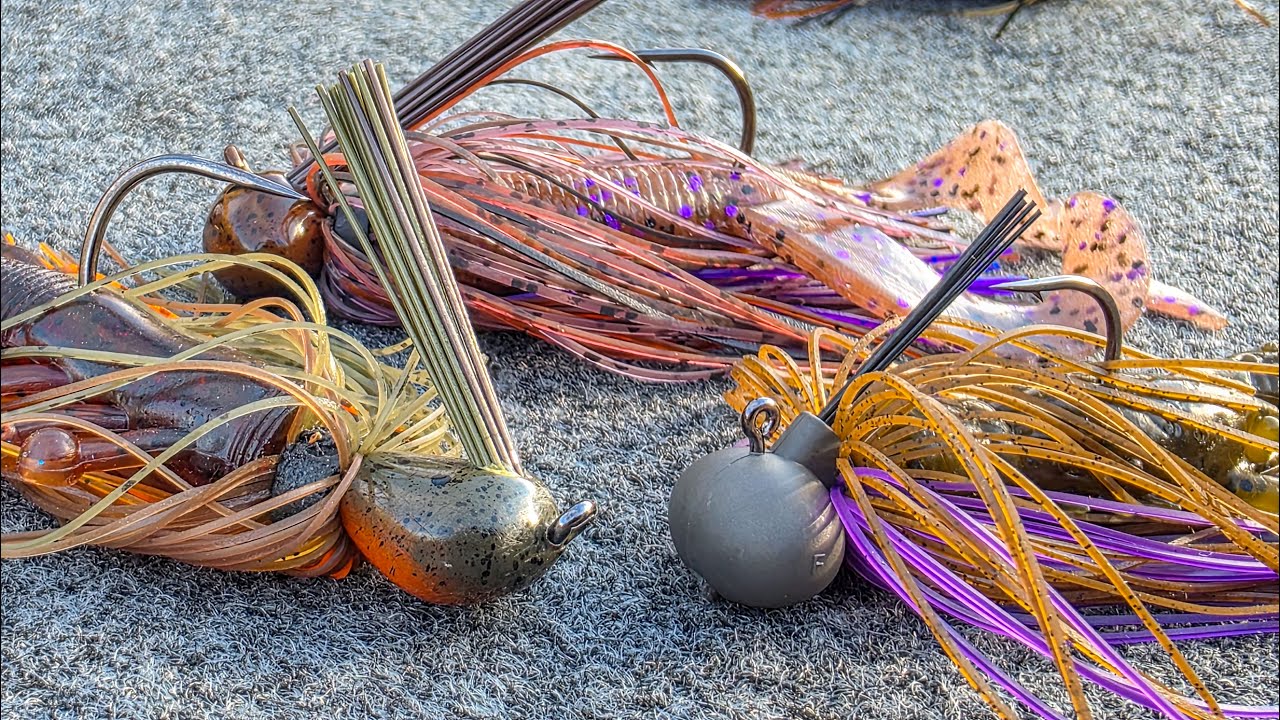 Winter Jig Fishing Made Easy! (Everything You Need To Catch Bass) - YouTube