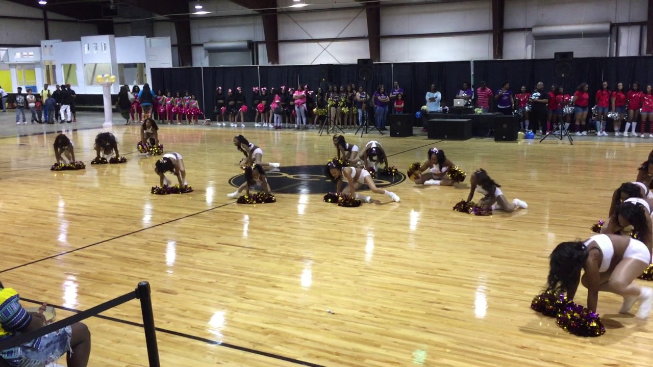 Sassy Diamonds Dance Team - Combine Pom - YouTube