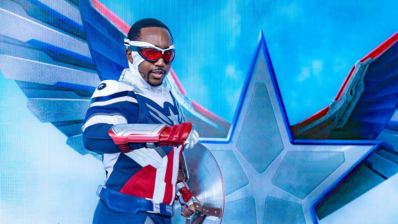 Sam Wilson Arrives at Hong Kong Disneyland - YouTube
