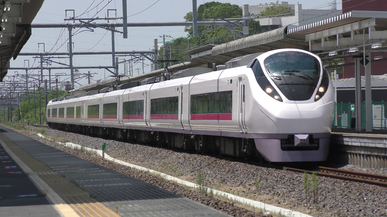 ひたち5号 E657系 K6編成 大甕駅発車 - YouTube