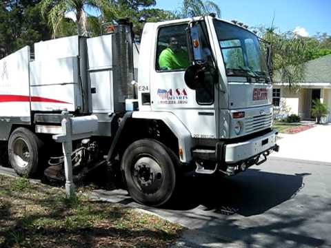 BIG STREET SWEEPER - YouTube