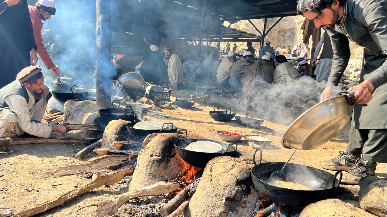 Village Cooking Life | Mutton Karahi Cook On Wood | Tirah Valley ...