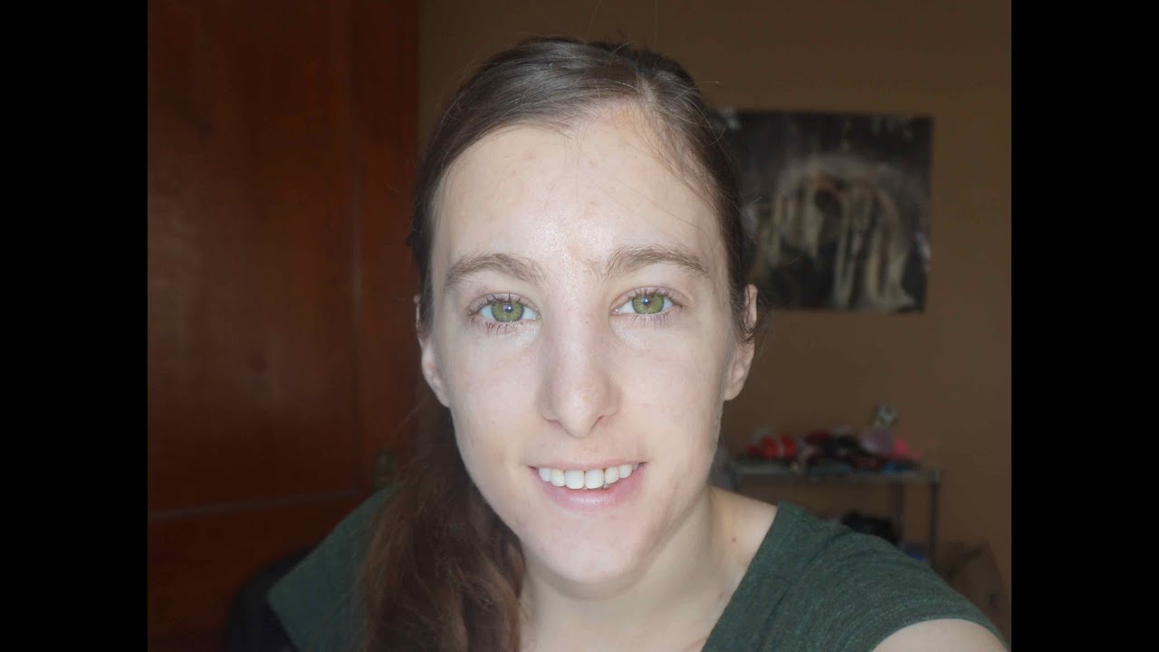 Green Contacts: Freshlook Colorblends Gemstone Green - YouTube