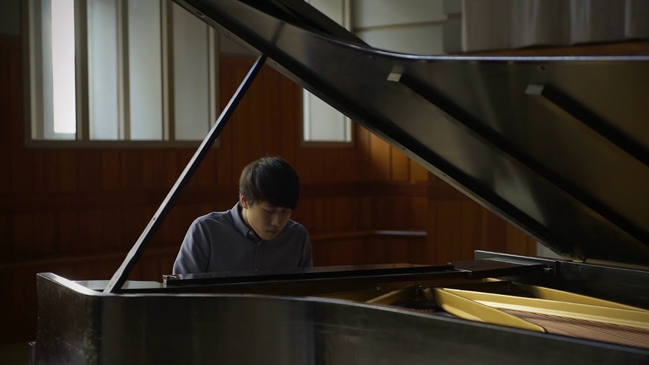 Pianist Steven Lin performs Bach (Live on Performance Today) - YouTube