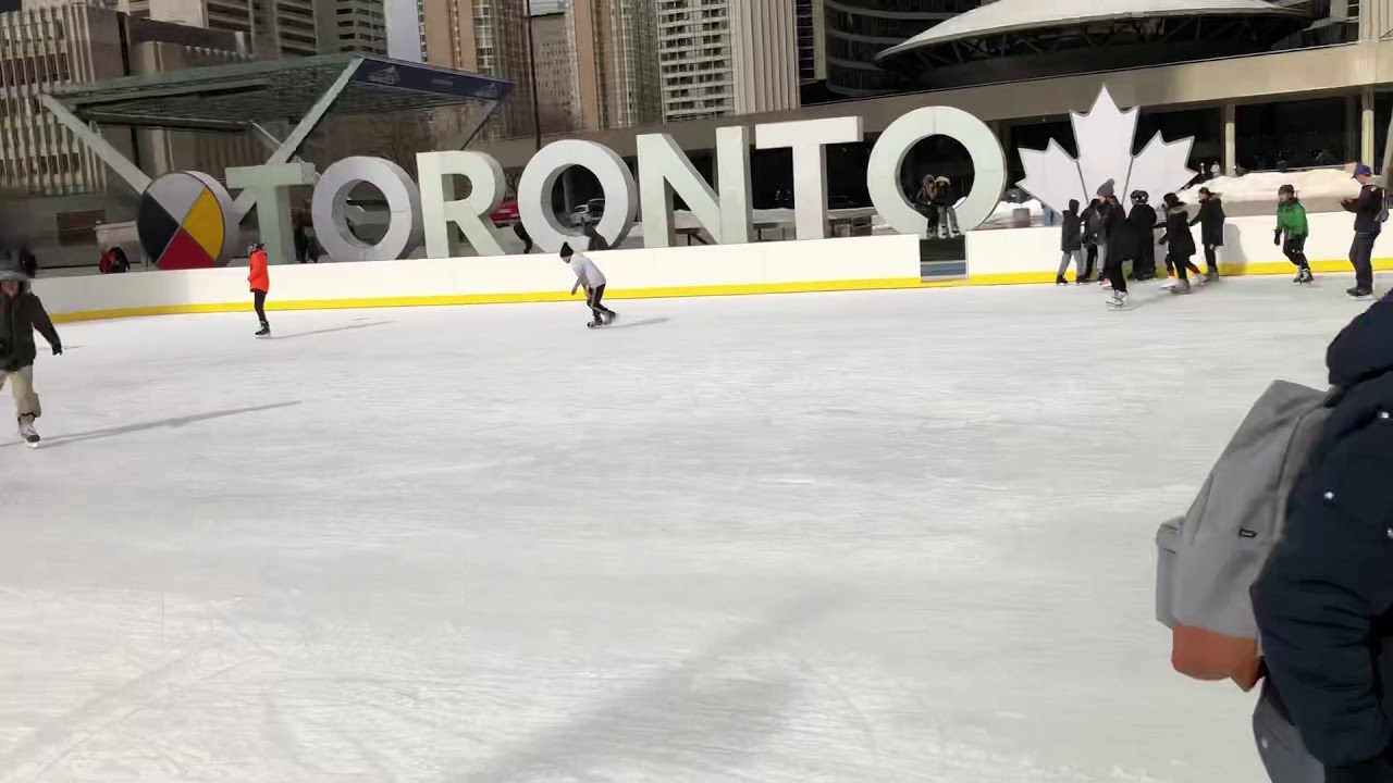 Skating in Toronto - YouTube