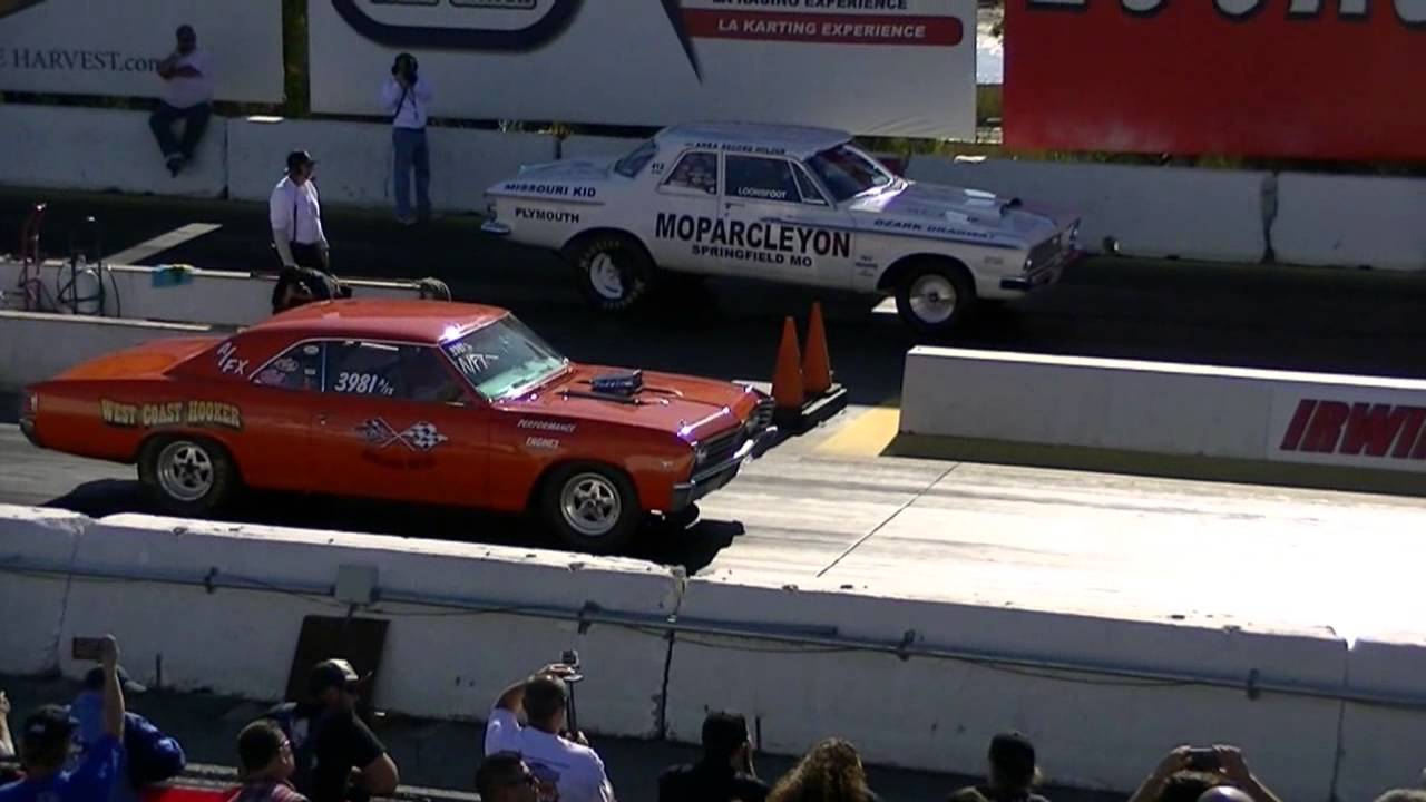 irwindale dragstrip MOONEYES XMAS PARTY CAR SHOW 12/13/14/ - YouTube