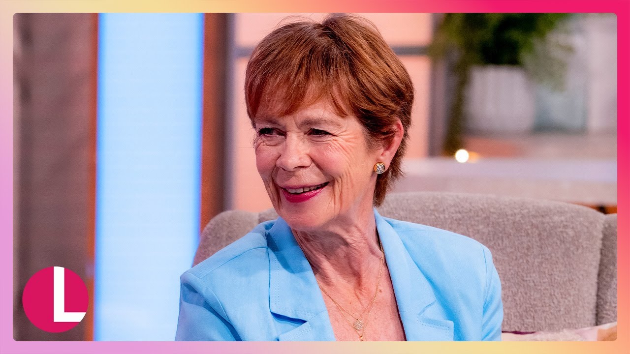 Celia Imrie My Return to Bridget Jones! | Lorraine - YouTube