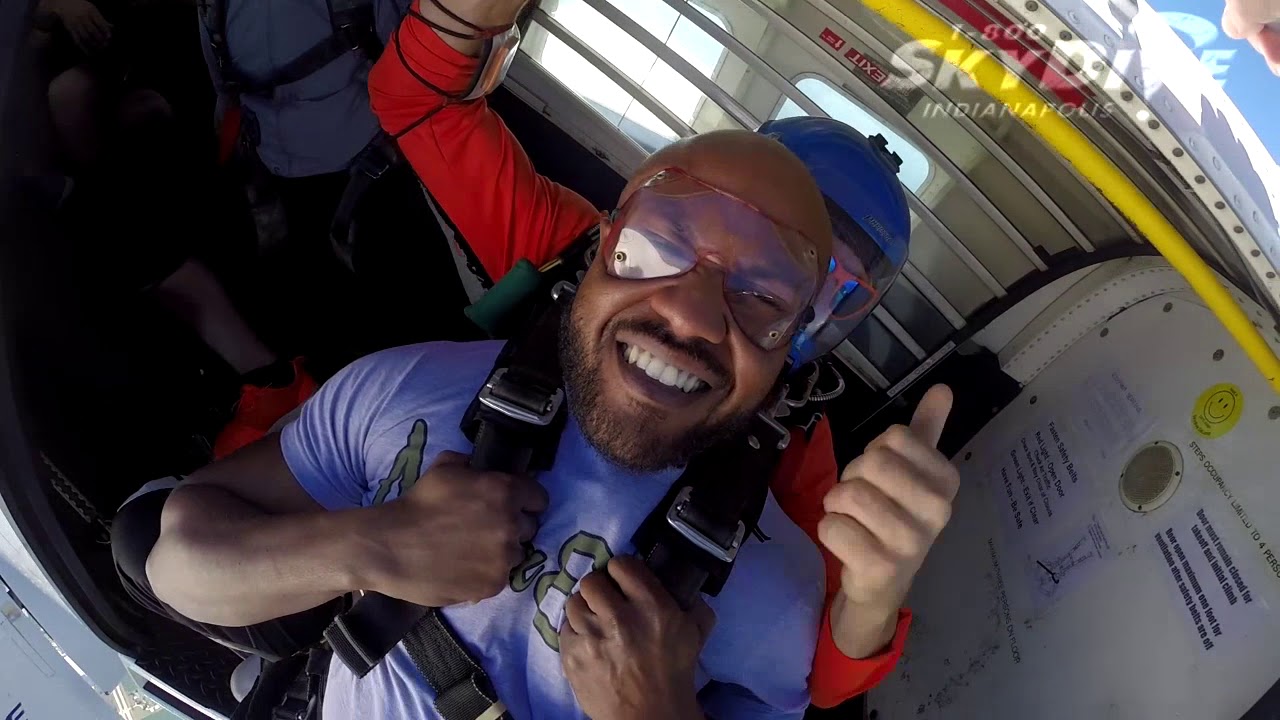 Terrence Simpson's Tandem skydive! - YouTube