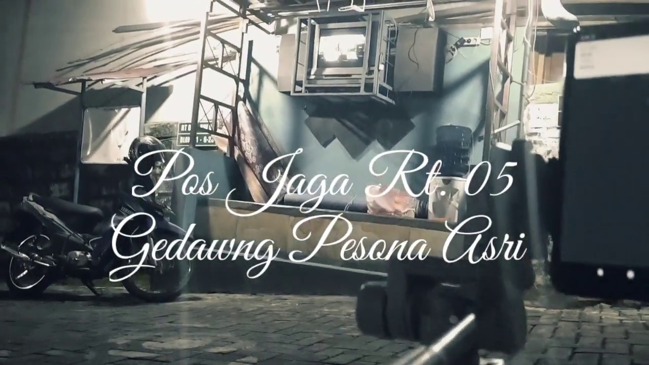 Cinematic video. Suasana jaga malam di Pos Ronda - YouTube