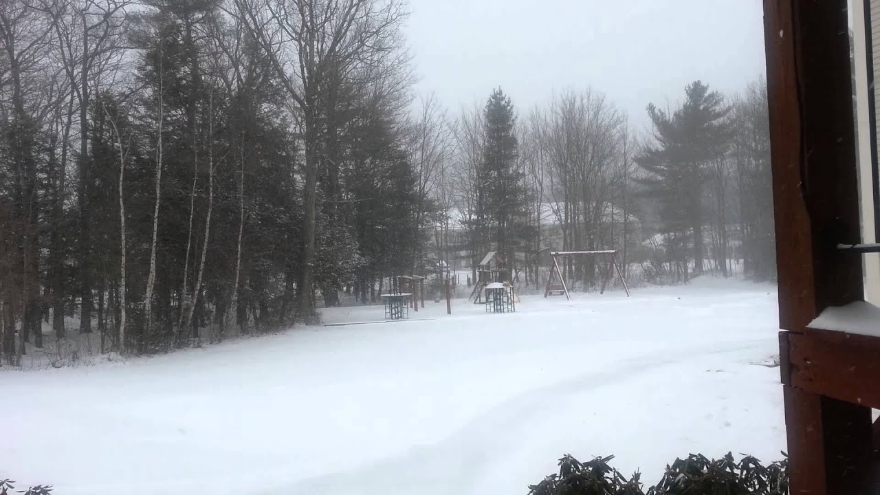 Finding Nemo snow storm - YouTube