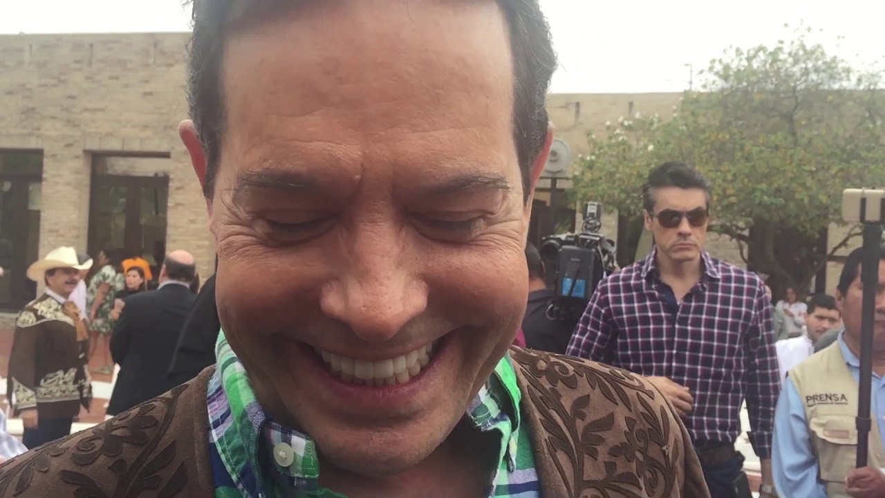 Pepe Origel feliz de estar en Matamoros - YouTube