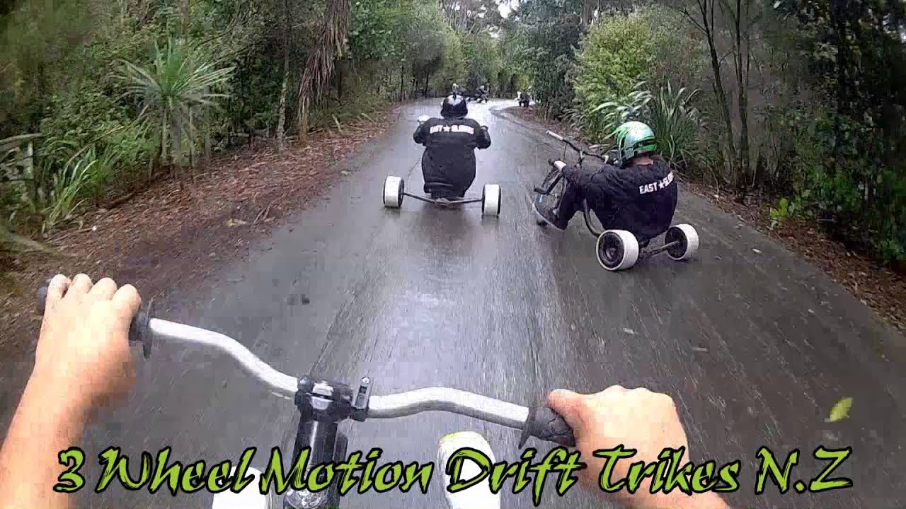 3 Wheel Motion Drift Trikes N.Z out at Gracechurch water tower - YouTube