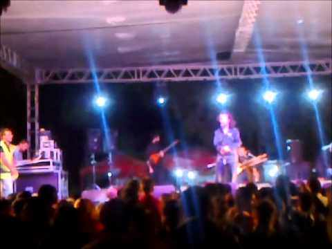 Oğuz Aksaç canlı performans hacıbektaş şenlikleri 2012 full.wmv