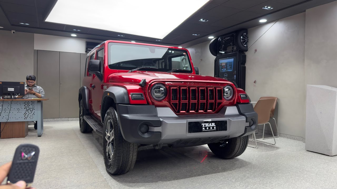️(2nd Base Model)🔥2025 Mahindra Thar Roxx MX-3 Diesal AT 😍 Features ...