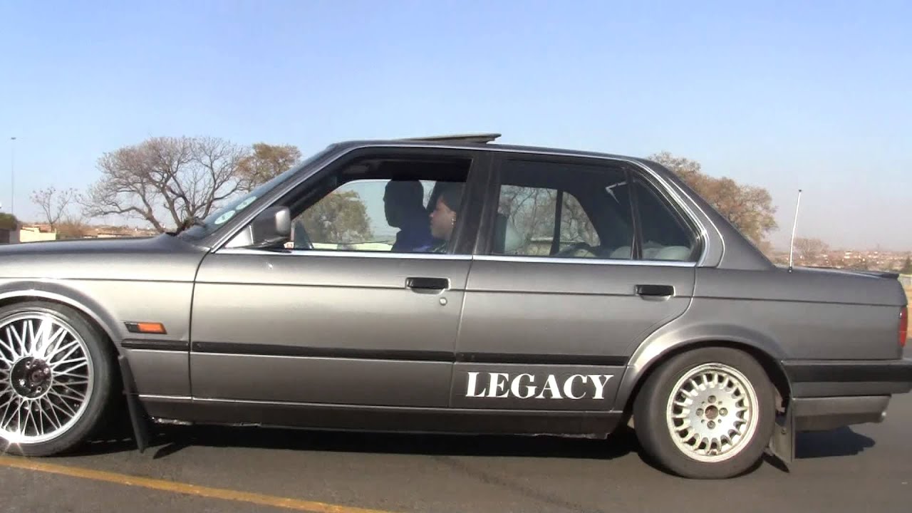 BMW E30 Legacy spinning by Vick Pub - YouTube
