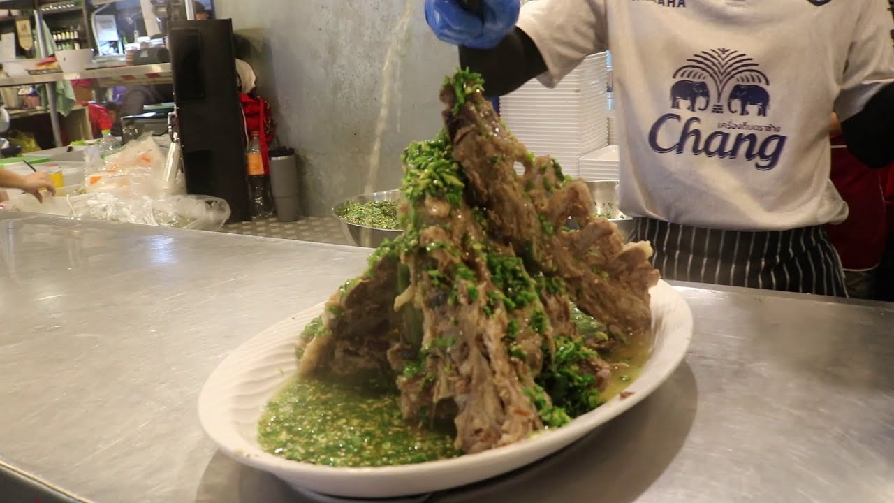 INSANE Cooking & Most Appetizing Volcano Meat In Bangkok Night Market ...