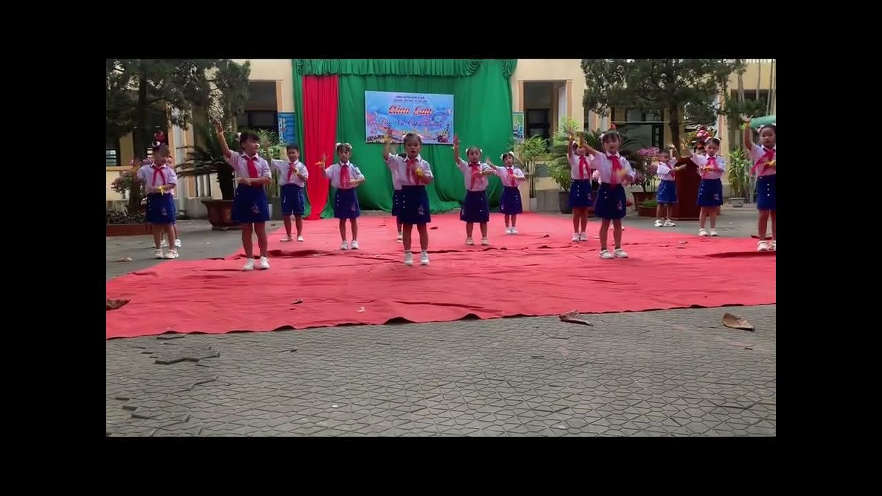 NHẢY DÂN VŨ: KHĂN QUÀNG THẮP SÁNG BÌNH MINH - LỚP 2C - TRƯỜNG TIỂU HỌC ...