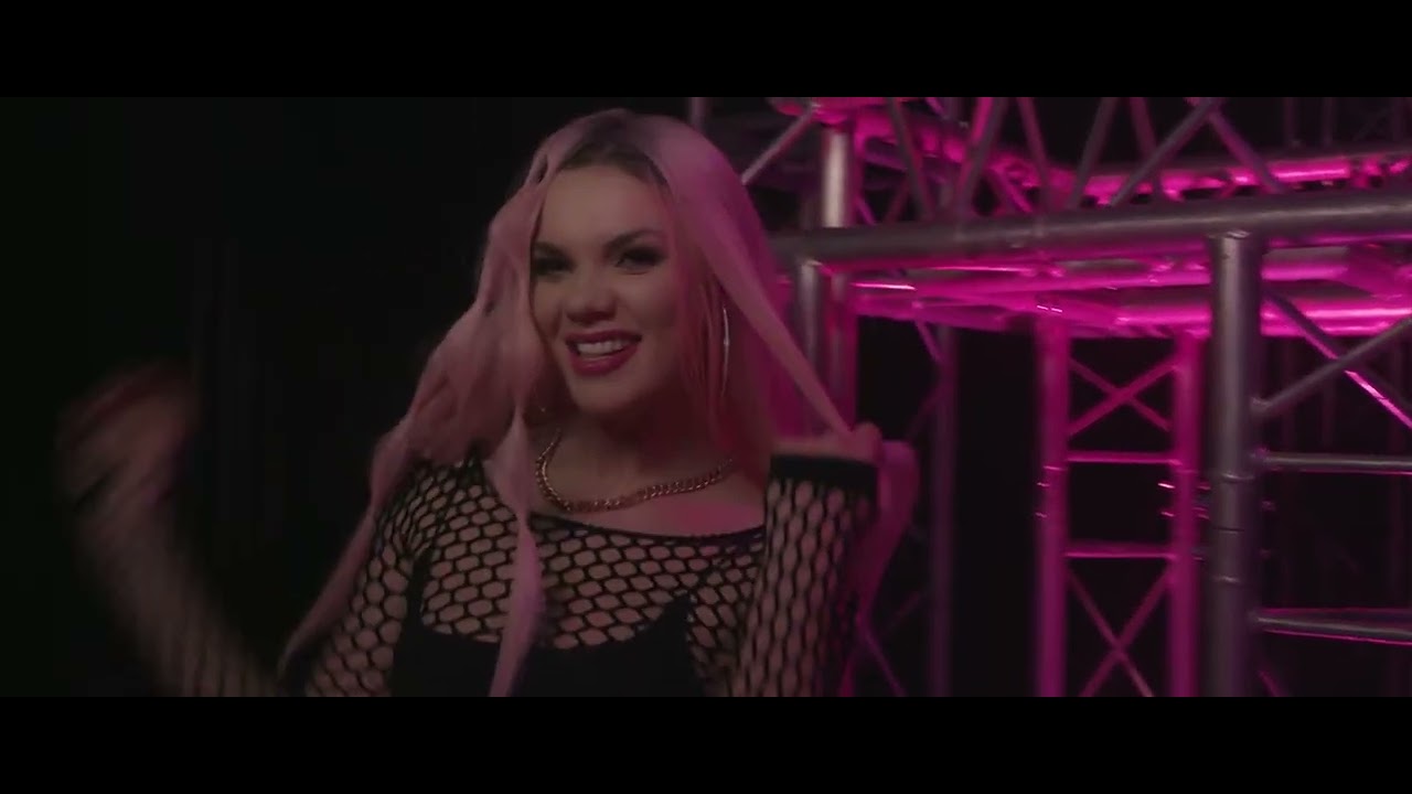 ARi Sam Vii Наливай винишко DANCE VIDEO ХИТ 2021 - YouTube