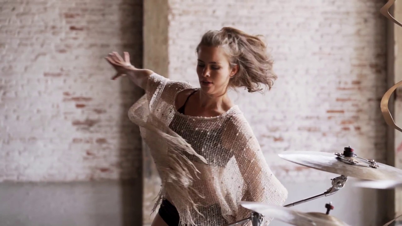 DUALITY - KOEN HERFST & LINDY BREMER - YouTube