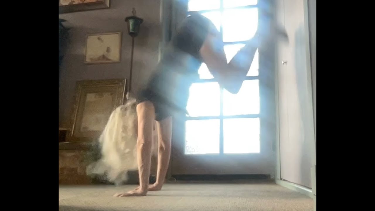 Wall jumps - YouTube