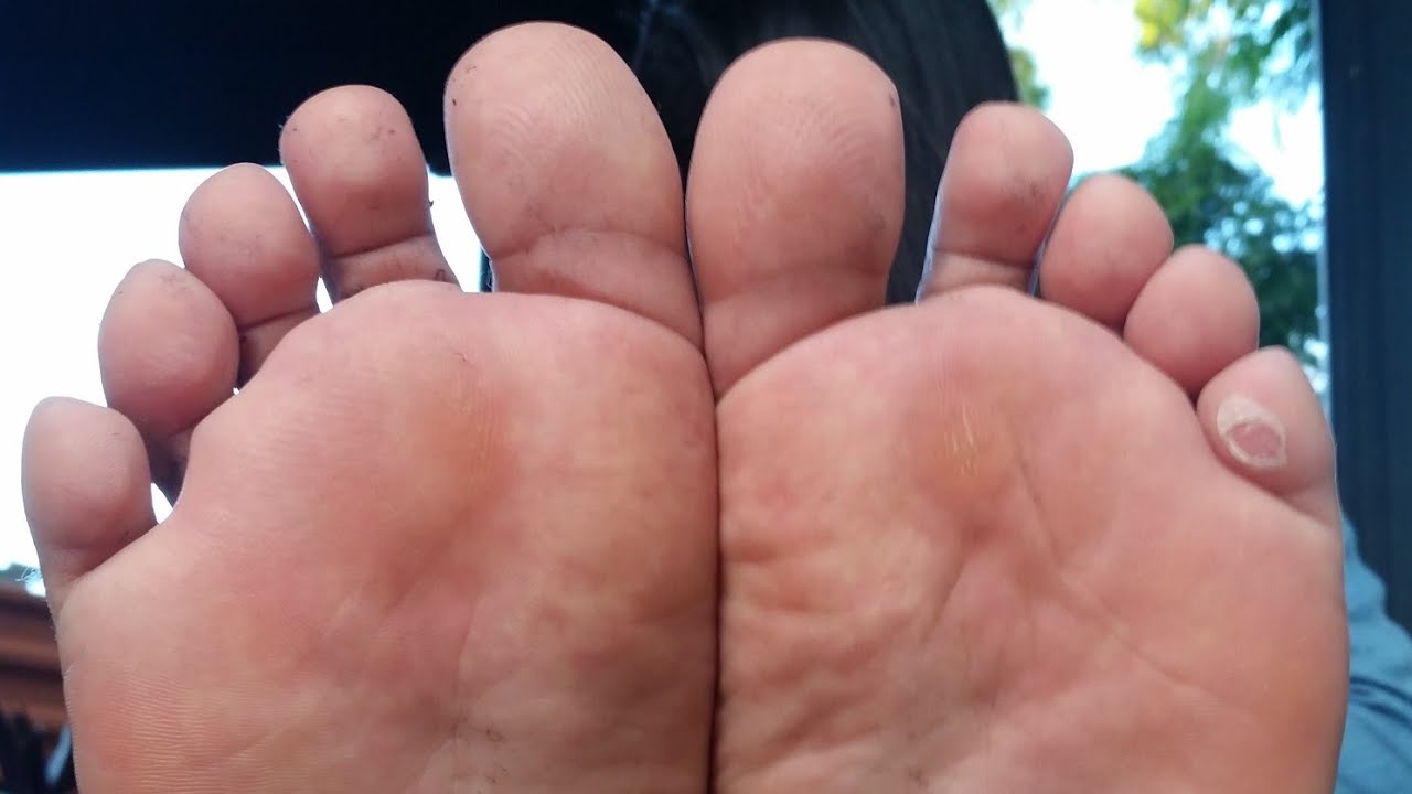 Soft, Wide And Meaty Hispanic Soles - YouTube