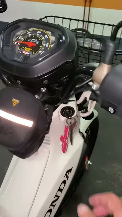 Honda CC110 Kitaco muffler - YouTube