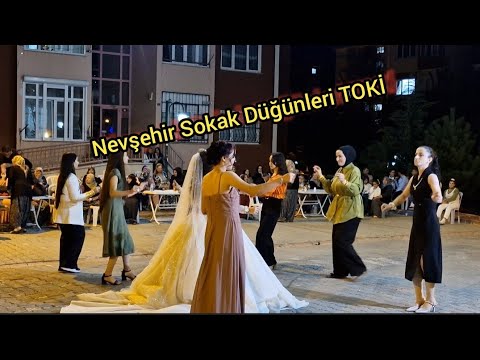 Nevşehir Düğünleri Coşkulu Halaylar ve Havai Fişek Gösterisi