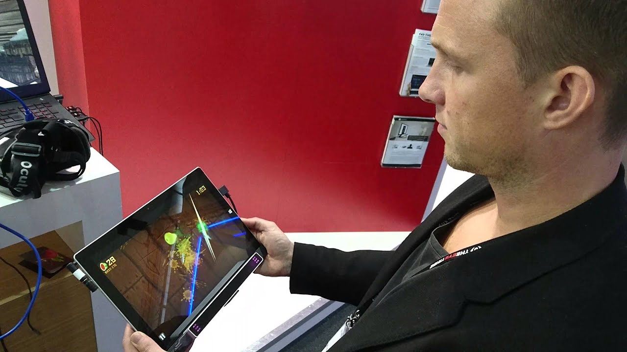 The Eye Tribeのアイトラッキング技術のデモンストレーション - YouTube