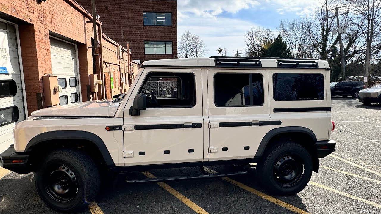 2024 Ineos Grenadier WolfBox G900pro dash camera installation - YouTube