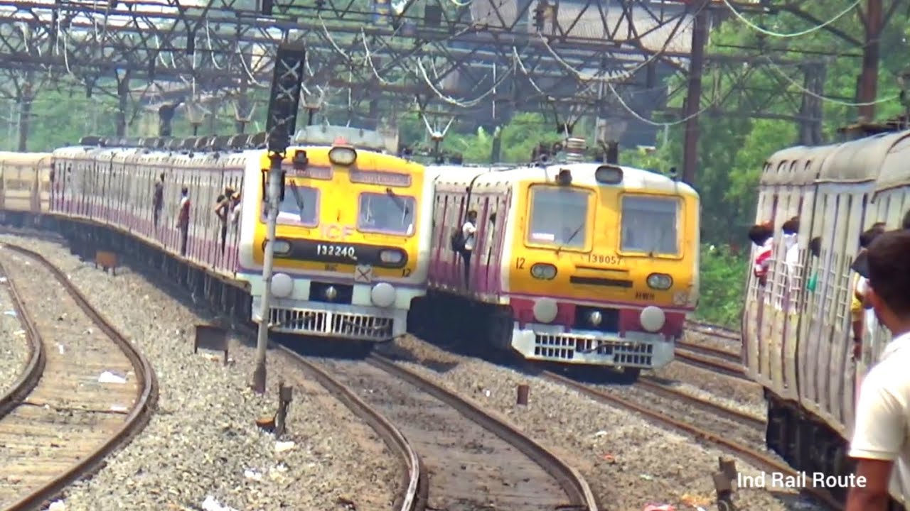 Multiple local and express trains on same line due to signal problem ...