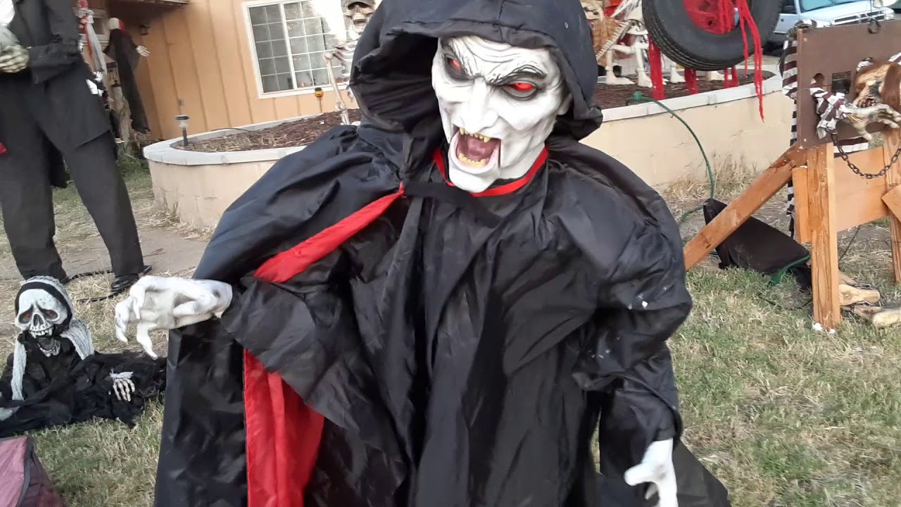 RARE Tekky toys lurching vampire - YouTube