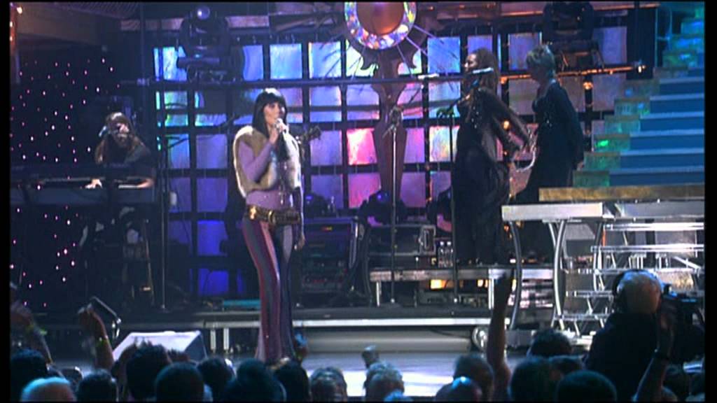 Cher Medley Farewell tour - YouTube