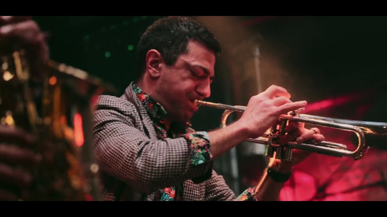 Hey DJ by Unza Unza Orchestra - YouTube