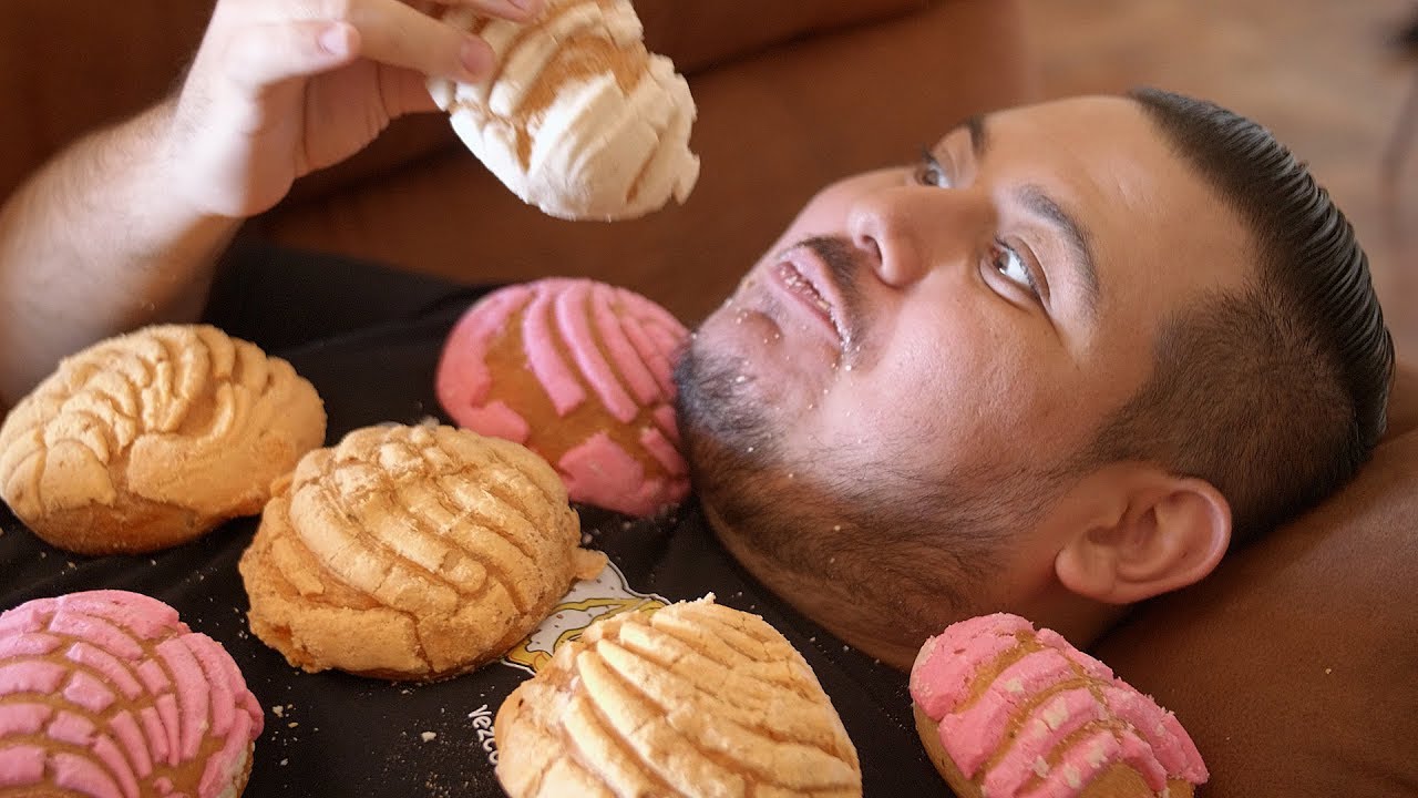 Addicted to PAN DULCE | Strange Addiction - YouTube