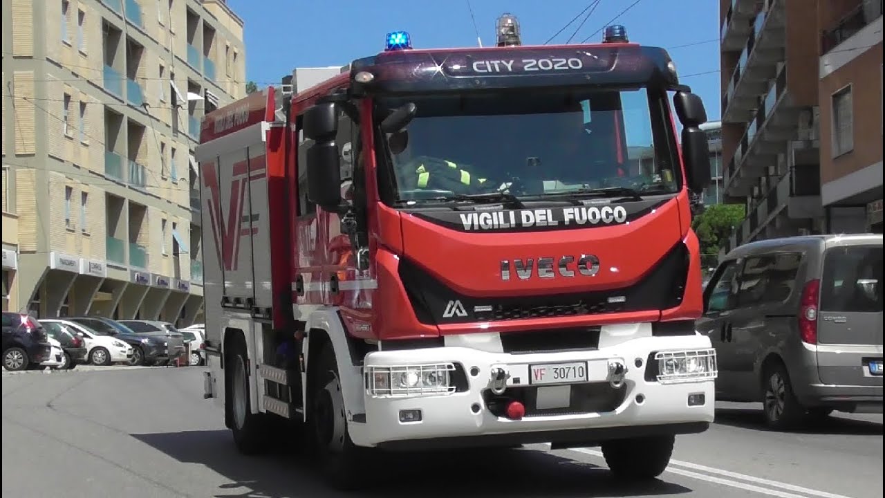 APS Iveco City 2020 Vigili del Fuoco di Ancona in Emergenza / Italian ...