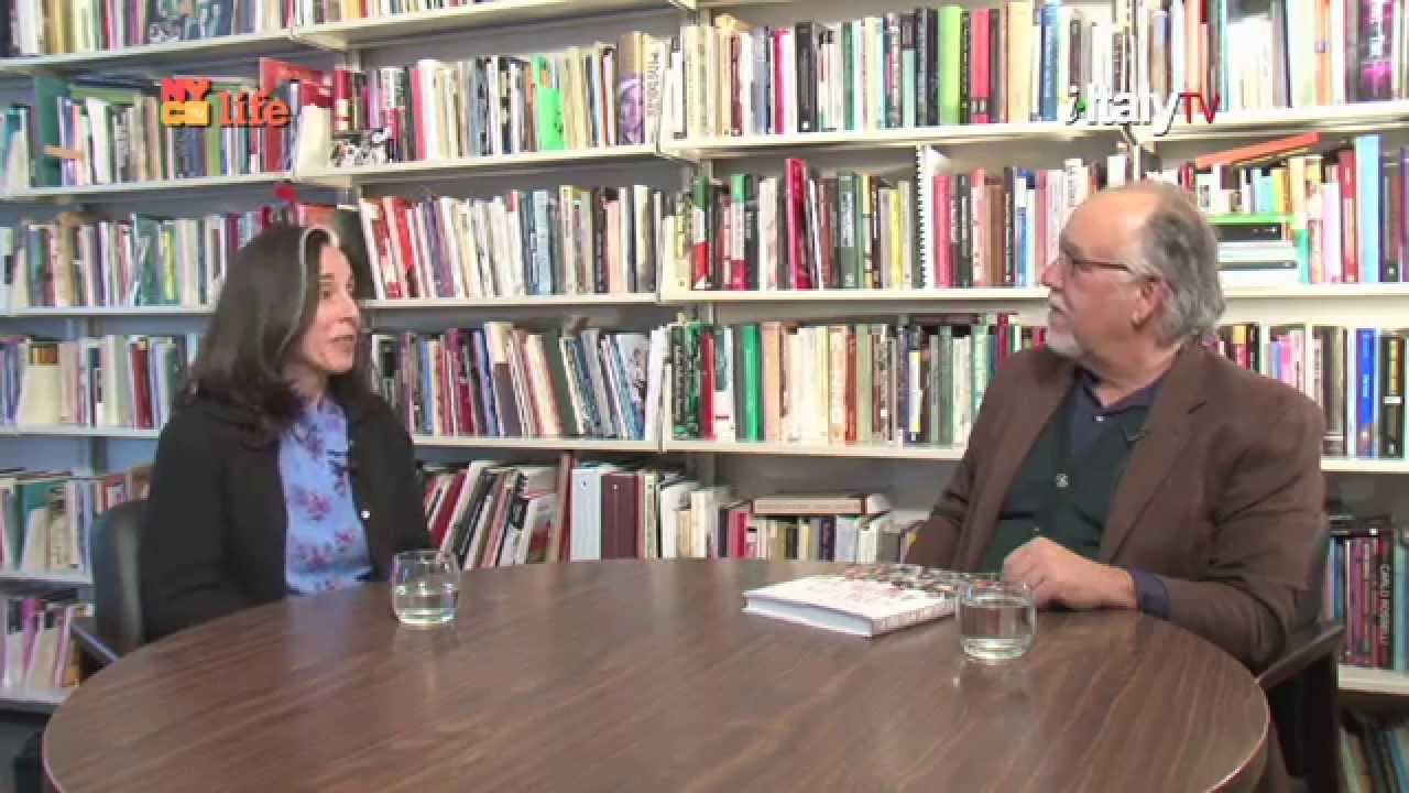 "The Italian Americans: A History". Maria Laurino & Fred Gardaphe - YouTube