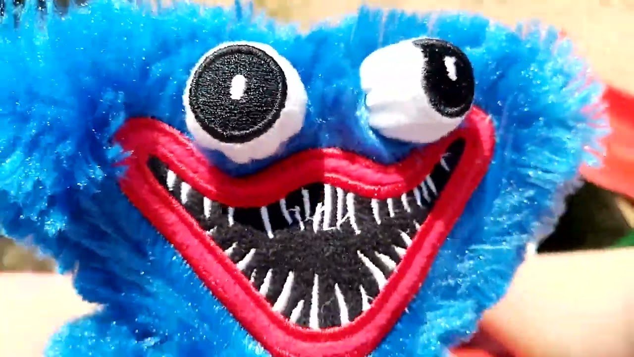 Where's the damn CD! | Poppy Playtime - YouTube