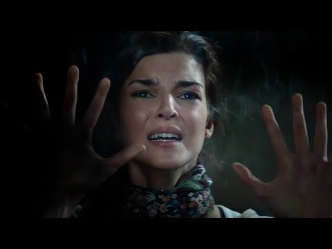 واحدة بتدخل أوضة معزولة في شقة حبيبها وبتنسى المفتاح فبتتحبس جوا مدا الحياة! The hidden face