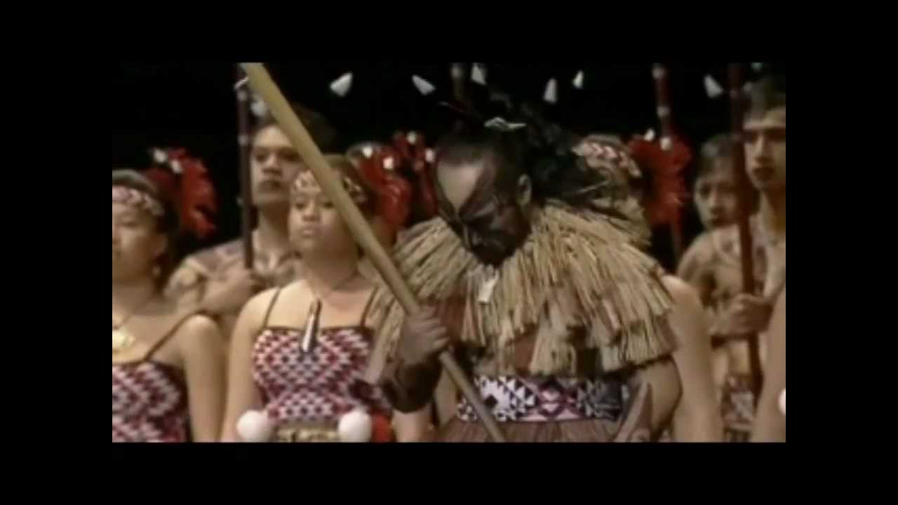 Raukura Whakaeke- 2010 Nationals- Kapa Haka - YouTube